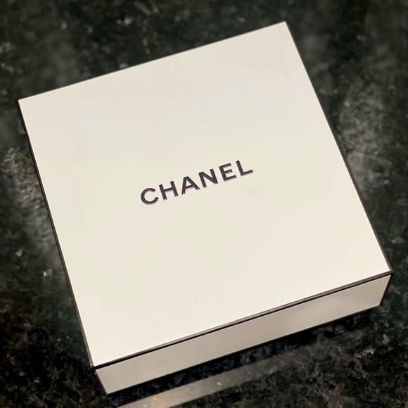 CHANEL | Other | Chanel Gift Box | Poshmark